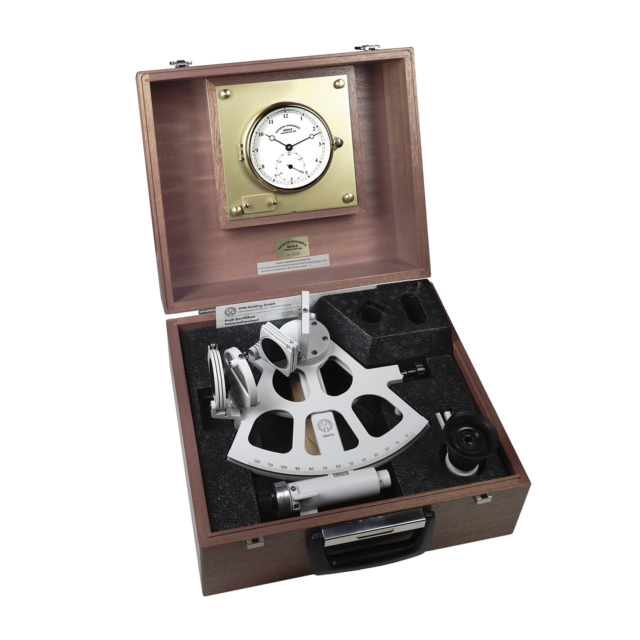 Nautical instruments - Precision for seafaring | Mühle-Glashütte