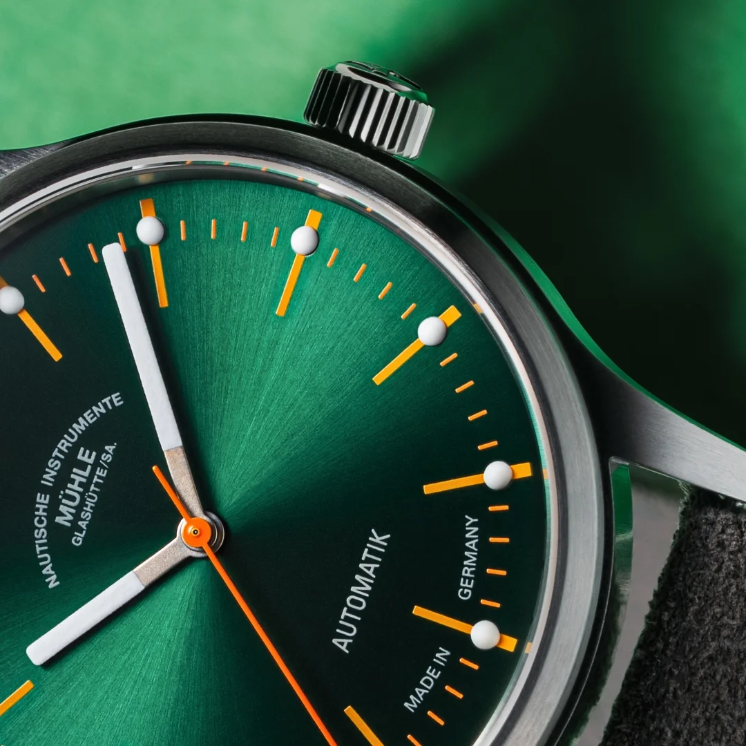Panova Grün | stylische Einsteiger-Uhr | Mühle-Glashütte